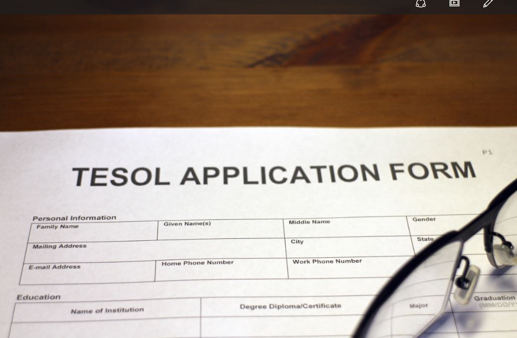 What’s the Difference Between TEFL, TESOL , TESL, CELTA, DELTA?